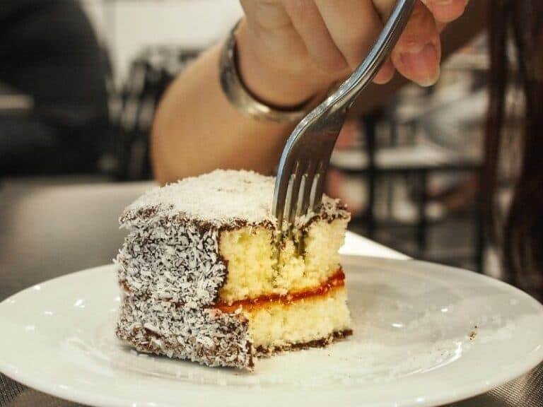 Lamington Cake History: A Mouthwatering Treat