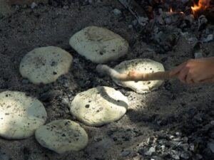 How to Make Australian Traditional Damper Recipe?