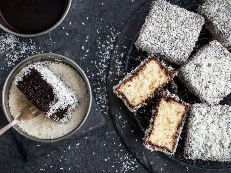 Lamington Cake History: A Mouthwatering Treat