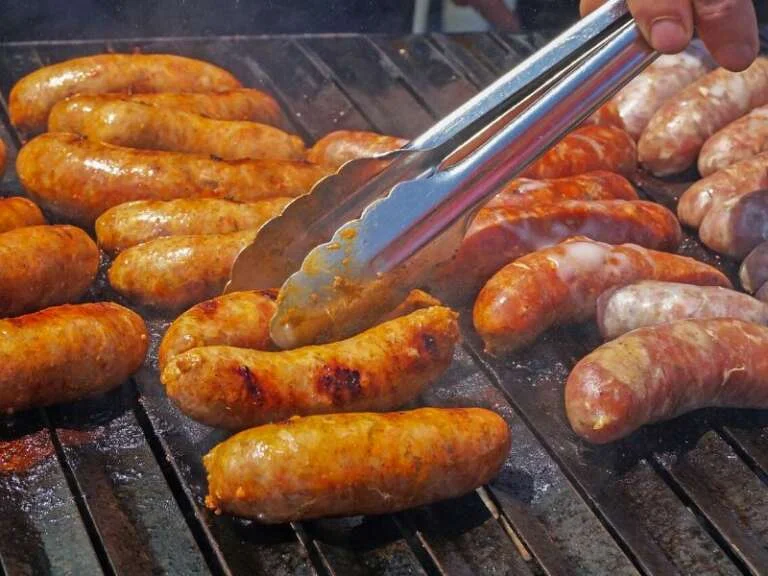 Barbecue Snags: A Delicious Australian Tradition