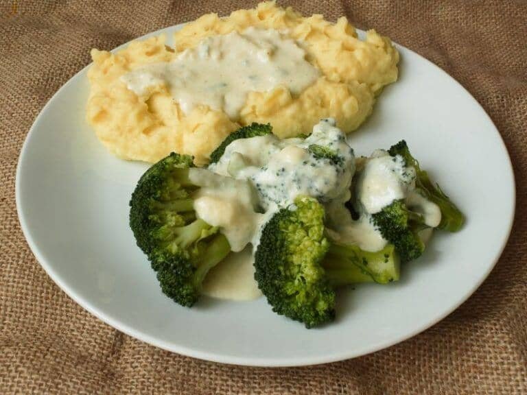 What to Serve with Mashed Potatoes? (Main and Side Dish, Meat or ...