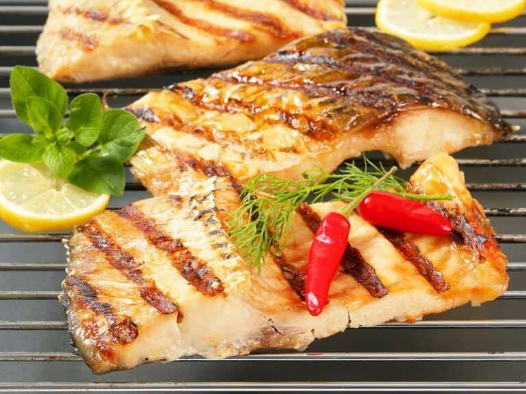 Imelda Fish vs Maya Maya: Exploring the Tastes and Textures