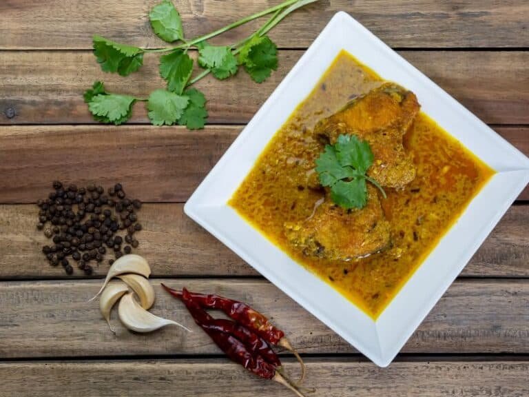 Katla Fish vs Rohu: A Delicious Comparison of Two Popular Fish Varieties