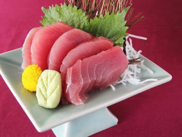 Yellowtail Fish Vs Tuna: The Ultimate Comparison (Include Tips, How To)