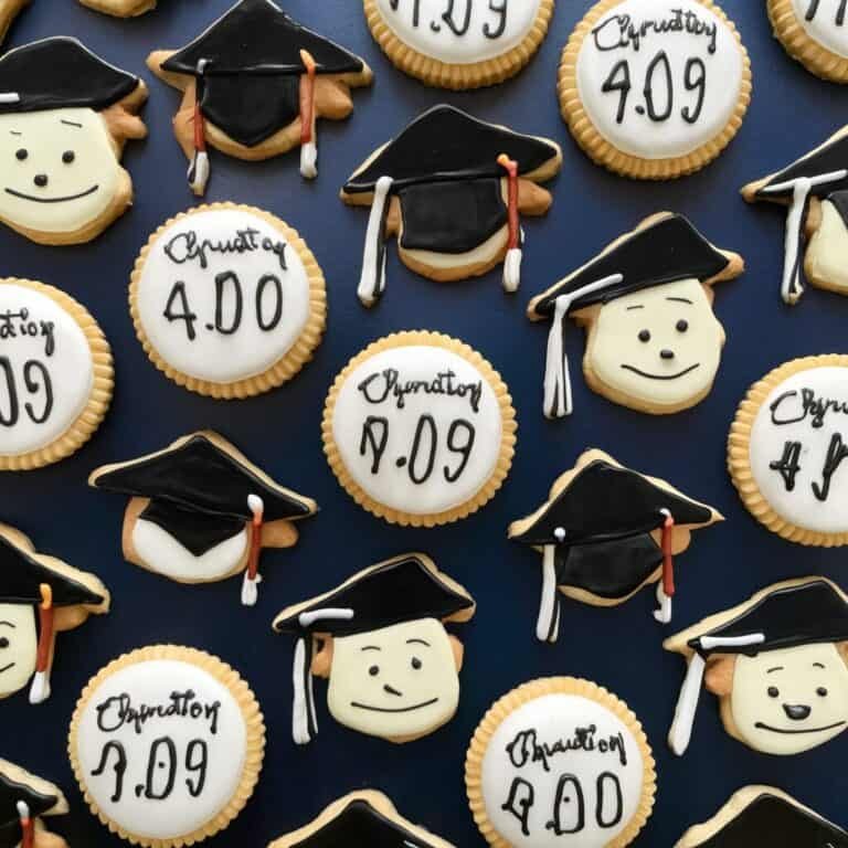 Graduation Cookies Ideas That Will Impress Everyone