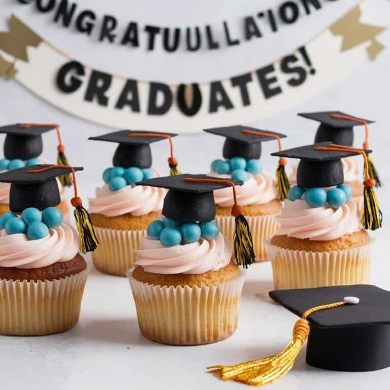 Graduation Cupcakes Ideas That Will Make You the Toast of the Party
