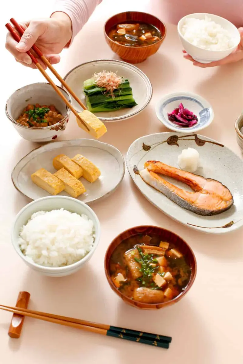 5 Fantastic Dishes to Fuel Your Day: A Japanese Breakfast Inspiration List!