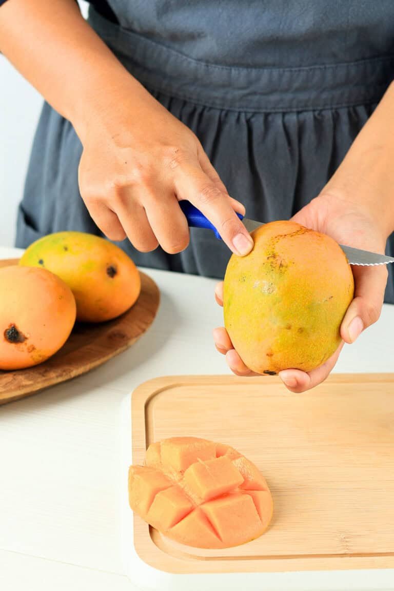 How to Tell if Your Mango Is Ripe: A Step-by-Step Guide