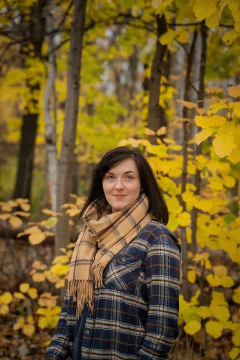 10 Fall Photoshoot Ideas to Spark Your Creativity - ostrali.com