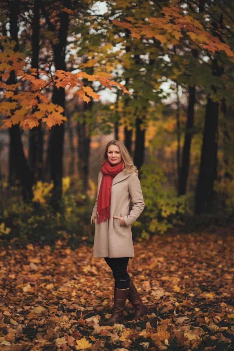 10 Fall Photoshoot Ideas to Spark Your Creativity - ostrali.com