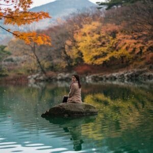 10 Fall Photoshoot Ideas to Spark Your Creativity - ostrali.com