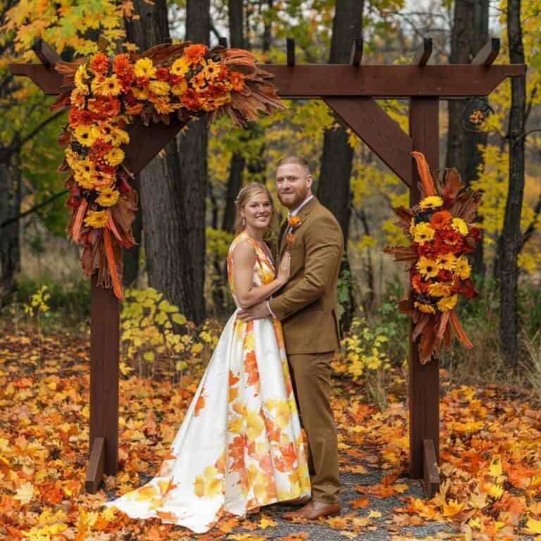 10 Fall Wedding Colors to Transform Your Big Day - ostrali.com